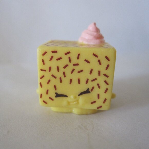 Shopkins | Toys | Shopkins Season 3 Figure 387 Yellow Lammy Lamington ...